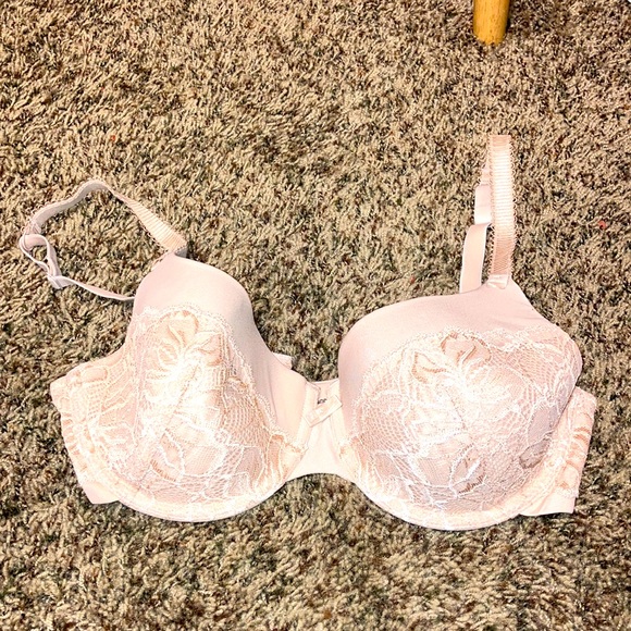 Bali | Intimates & Sleepwear | Bali 34dd Bra | Poshmark